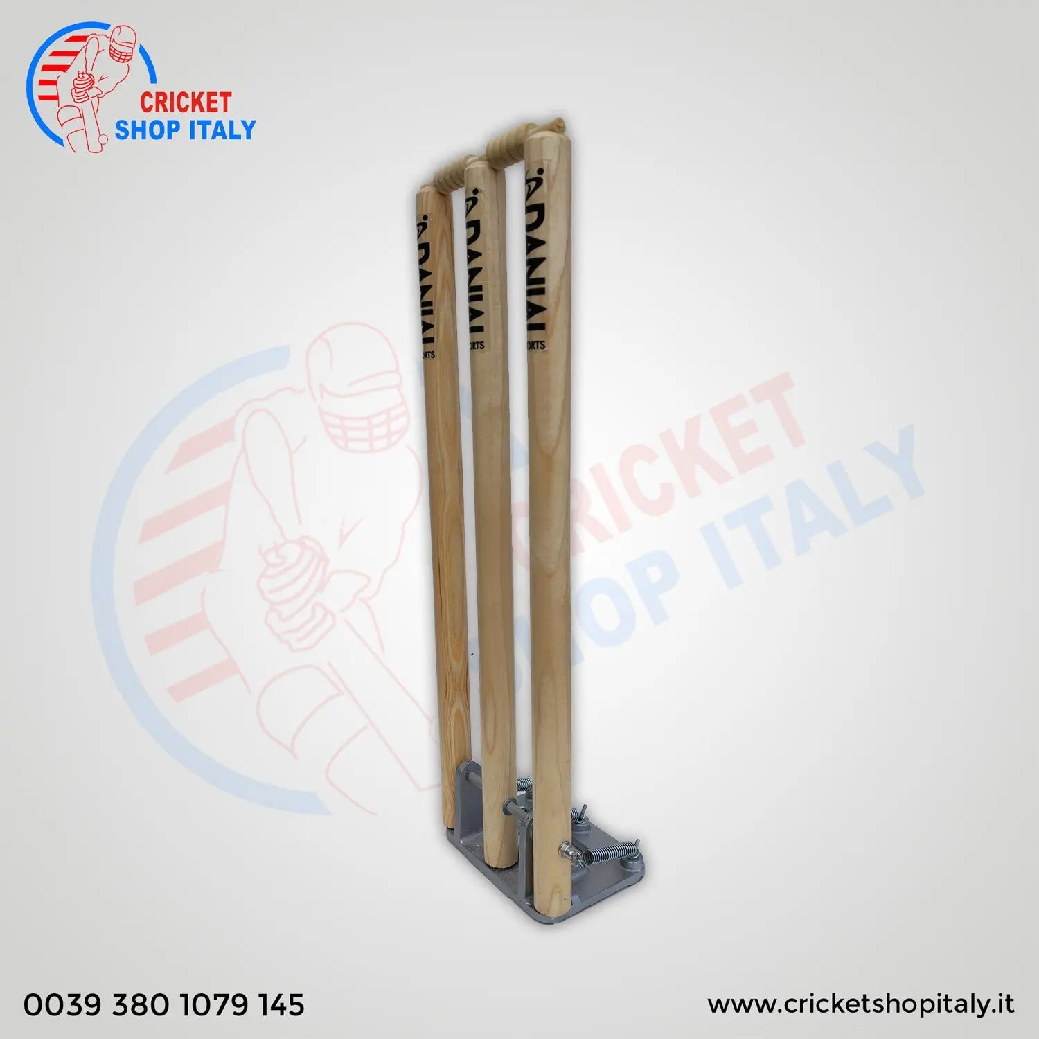 DS Spring Back Stumps | Cricket Shop Italy